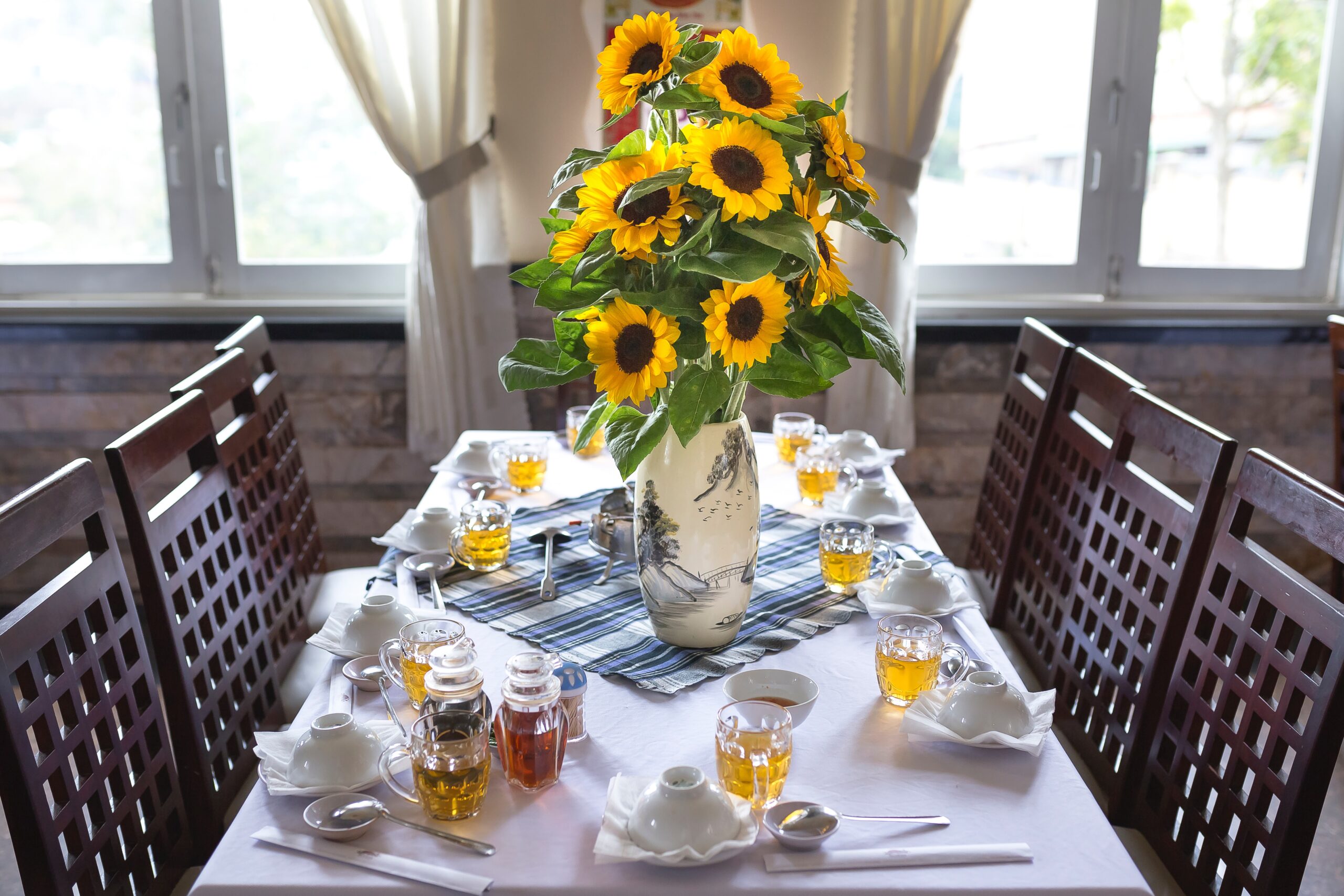Taking stock of food service in aged care - ProPortion Foods